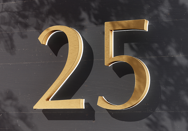10" Lighted Classic House Letters & Numbers : Luxello
